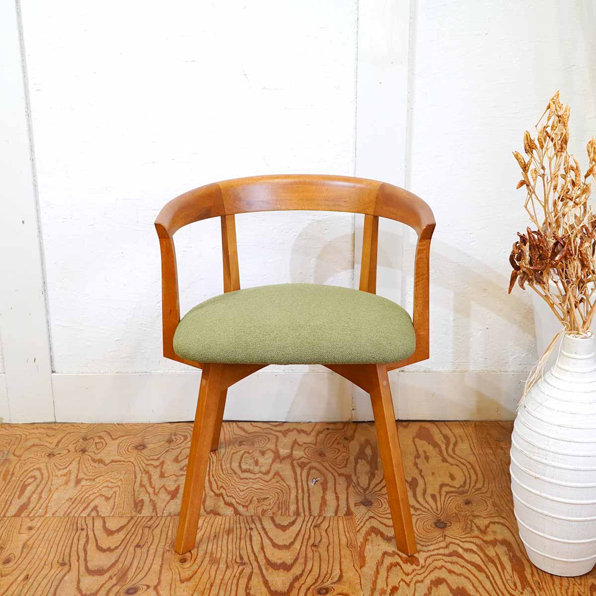 source プーロ / PURO アームチェア ダイニングチェア 未使用 アウトレット品 カラフル 木 モダン